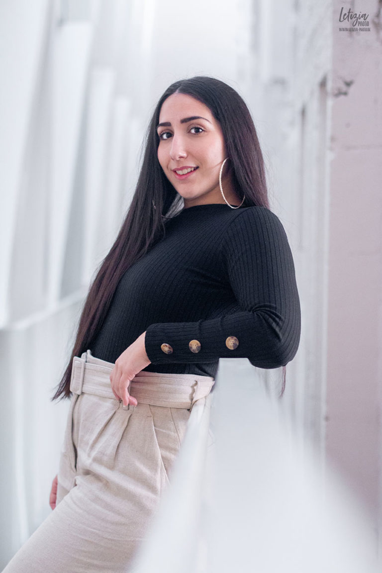 Laura et la faille – Letizia G. Photographe Portrait Mons – Bruxelles